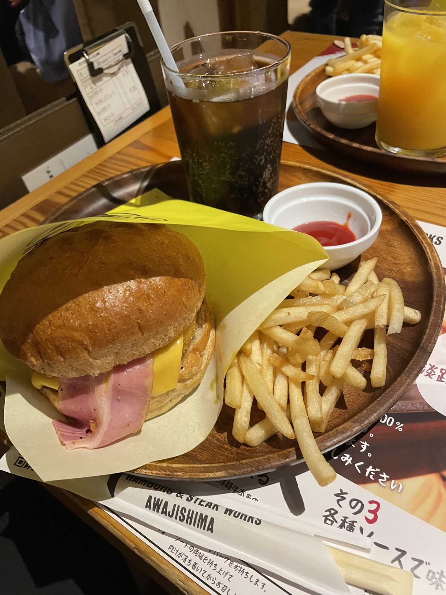 淡路島に行ってきました！！ - キックボクシング 大阪 Refinas リフィナス キックボクシングジム